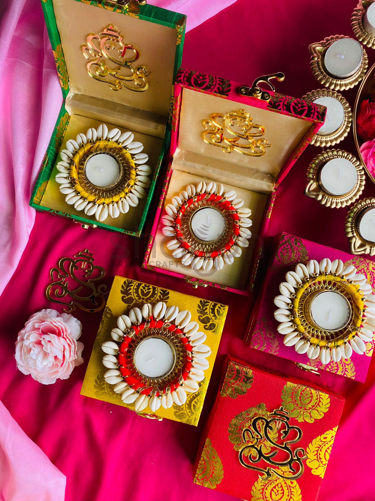 Shell Diya Hamper - Shagun Arts and Crafts